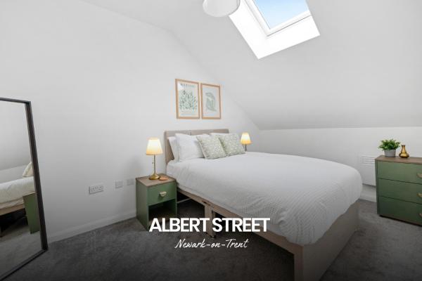 Inviting 1-bed Apartment In Newark On-trent By Renzo, Free Parking And Wi-fi! - Southwell