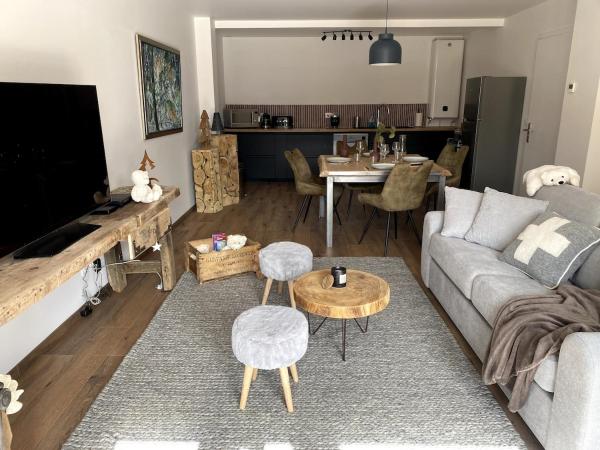 Gite La Tanière - Jura