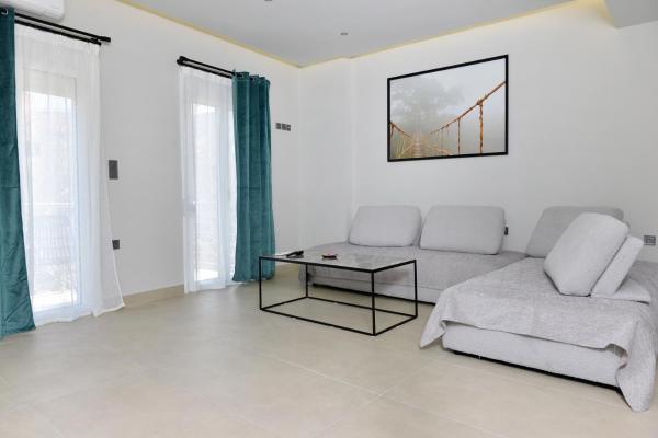 Krya Suites - Левадия