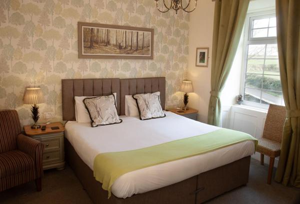 Ensuite Bed And Breakfast Rooms At The Ring Pub - Anglesey