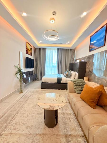 Deluxe Kass Studio - Accra