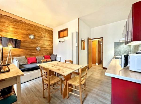 Appartement 4 à 6 Personnes Hyper Centre Au Calme Dans Impasse Avec Parking - Cauterets