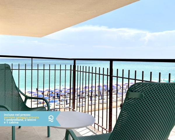 M389 - Marcelli, Nuovo Trilocale Sul Mare Con Spiaggia Privata - Numana