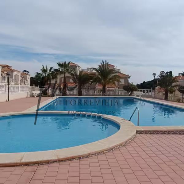 Pmt07 - Townhouse With Pool And Barbeque - Torrevieja