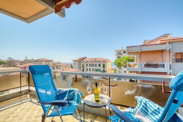 Casa Mediterraneo On The Beach - Sea View, Garage, Wi-fi, Air Conditioning - Bordighera