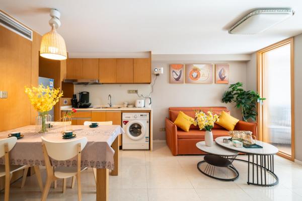 Shanghai Hills & Wanye Spacious Family Suites Close To Line 13 - Shanghai