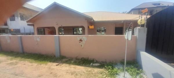 Westbay Guesthouse - Ghana
