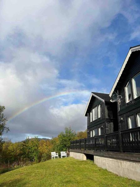 Feriehus Med Ti Senger På Skaidi - Alta