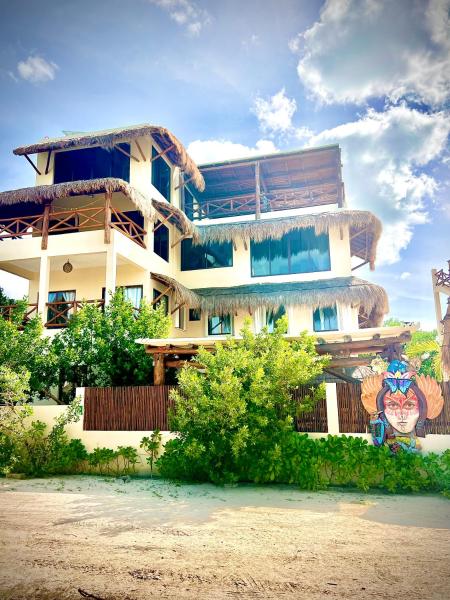 3 Bedrooms House Shared Pool - Isla Holbox