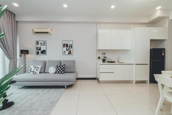 Paragon Residence The Modish 3br7pax Balcony By Our Stay - Bukit Batok