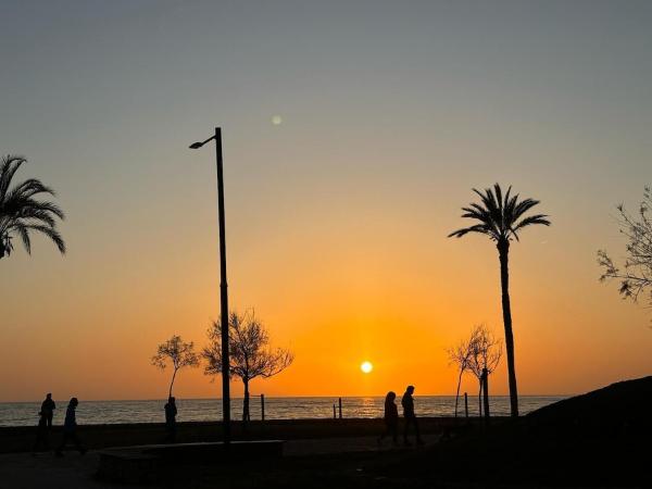 Apartamento Premium A Pie De Playa, Con 3 Piscinas, Mini Golf Y Terraza - Costa Tropical