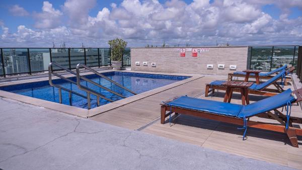 Flats 350m Da Praia De Boa Viagem Com Café Da Manhã - Boa Viagem