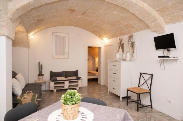 A L Touristhouse Monopoli - Monopoli