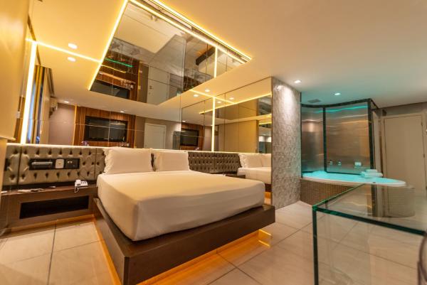 Green Apple Motel -