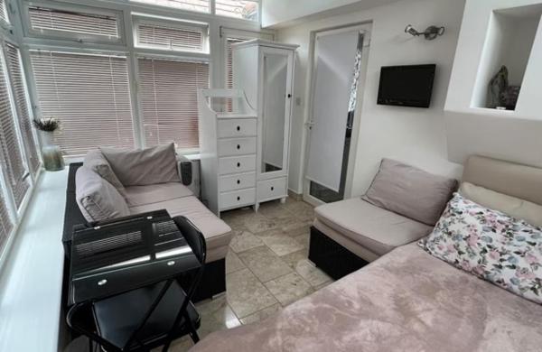 Southgate Home Stay - Edgware