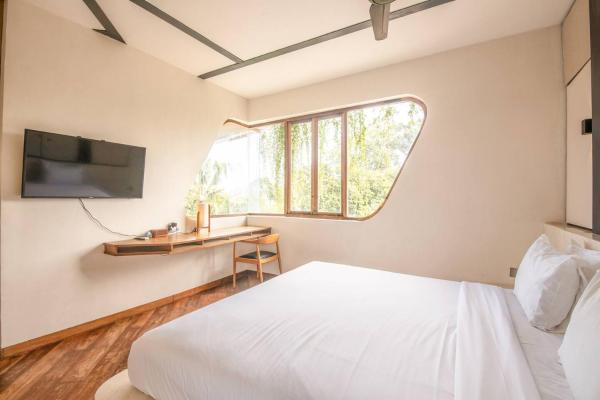 Luxurious 1-br Loft Art Deco Flair Shared Pool - Canggu