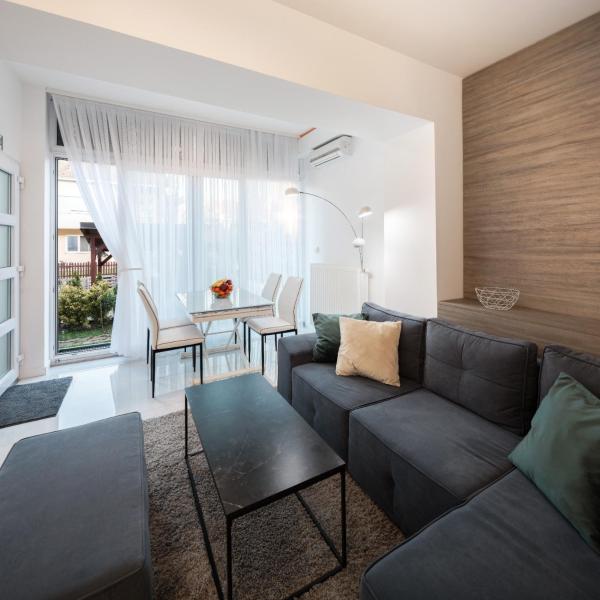 Luxury Apartment With Garden Near Tvrđa By Destination Green Croatia - Osijek