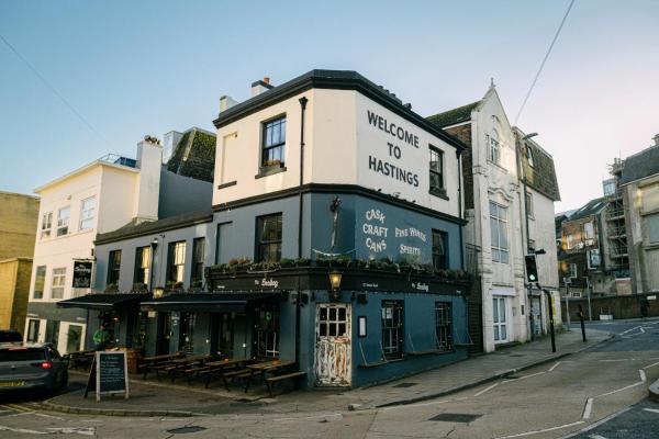 The Doghouse Inn - Bexhill
