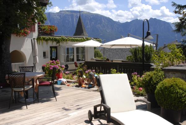 Hotel Dolomiten - Oberbozen