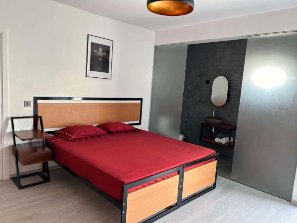 Nos Cantin Ensuite Bedroom - Cabo Verde