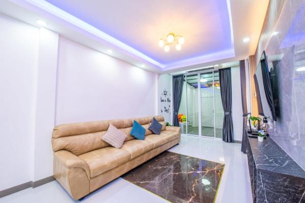 3 Bedroom Pool Villa Royal Park Village Pattaya - Pattaya