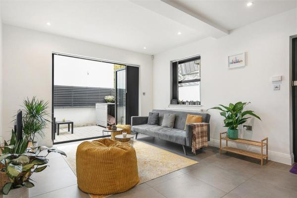 Heart Warming Getaway 1br 1ba Private Patio - 풀럼