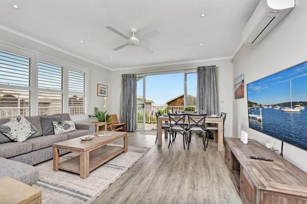 Azure Tides At Caves Beach Villas - Caves Beach