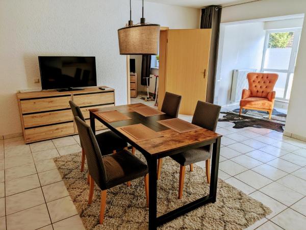 Helle Und Geräumige Ferien- Und Monteurwohnung Nur Für Sie Allein Aujvari Vermietungen - Aspach