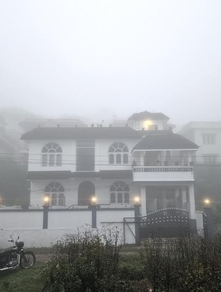 Hestia Chalet 3bhk Villa - Ooty