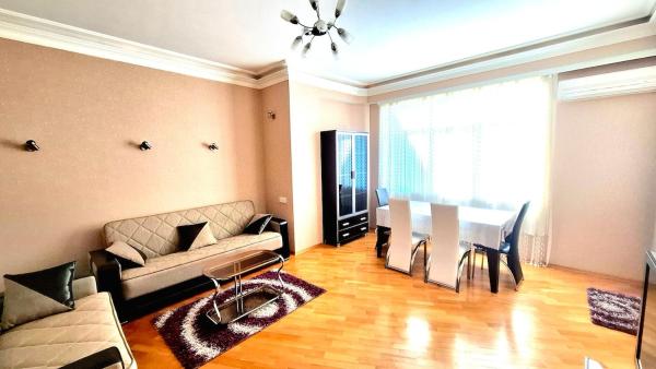 Apartment In The City Center! - Baku