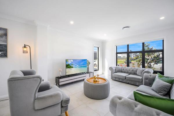 Modern 4bd Family Retreat Near Leppington - 세인트 앤드류스