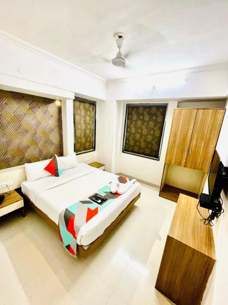 Hotel Marvel - Pune