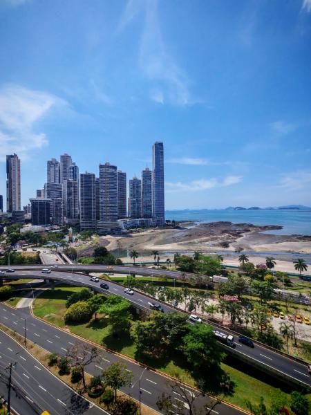 Grand Bay Tower - Panama City