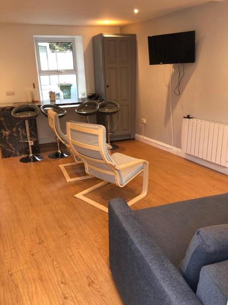 Contemporary Town Centre On The Wild Atlantic Way - Bantry