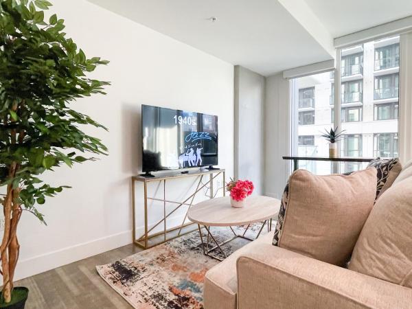 Suite Downtown Pool And Gym Access - Fashion District - Los Angeles