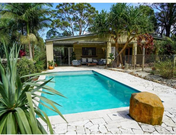 Honeybird Hideaway, A Private Subtropical Retreat - North Byron Parklands