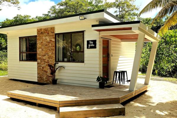 Tiny Grove - Niue