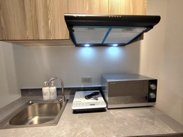 Flat In Tomas Morato - Malabon