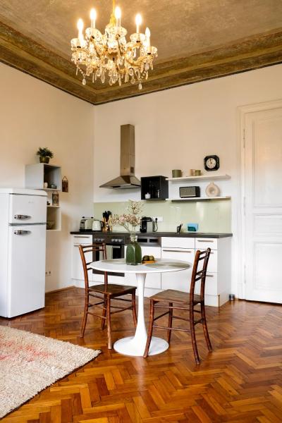 Stilvolles Apartment In Zentraler Lage - Free Parking - Oostenrijk