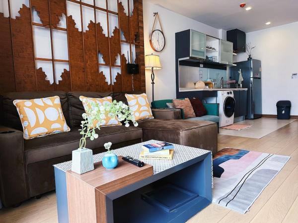 Cozy & Spacious 73sqm 2br The Astra Suite - Chiang Mai