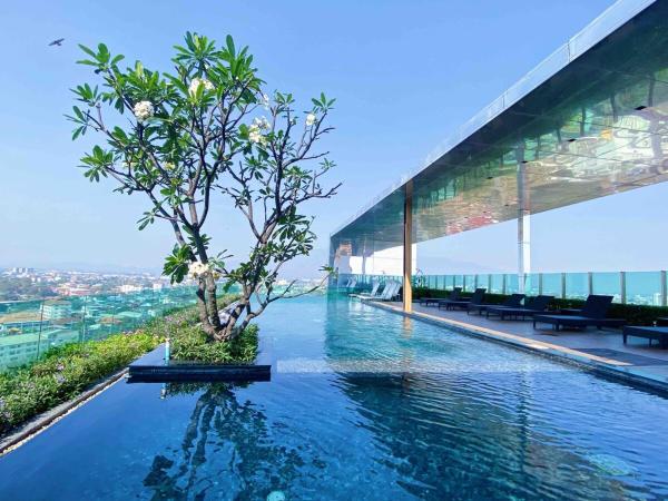 Cozy & Spacious 73sqm 2br The Astra Suite - Chiang Mai