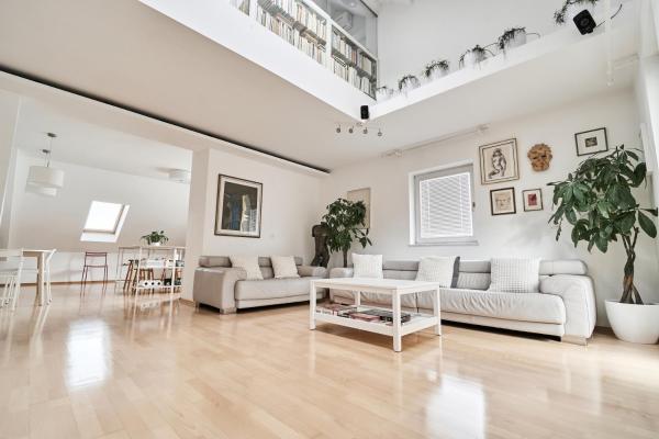 Matic Spacious Modern Apartment - Ljubljana