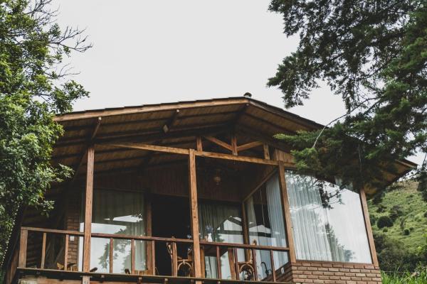 Chalé Pinheirinho - Resende