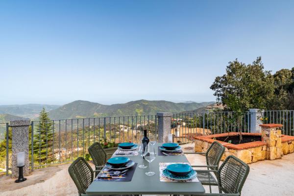 Jerzu S’essia De Su Santu 1 - Sardinien