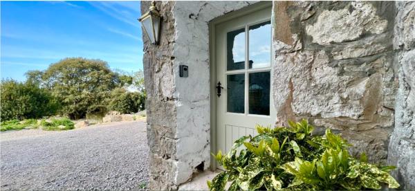 The Gothic Bedroom, Tan-yr-ogo Lodge - Colwyn Bay