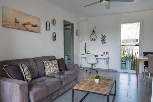 Beautiful T3 With Balcony Near Downtown - Sainte-Maxime