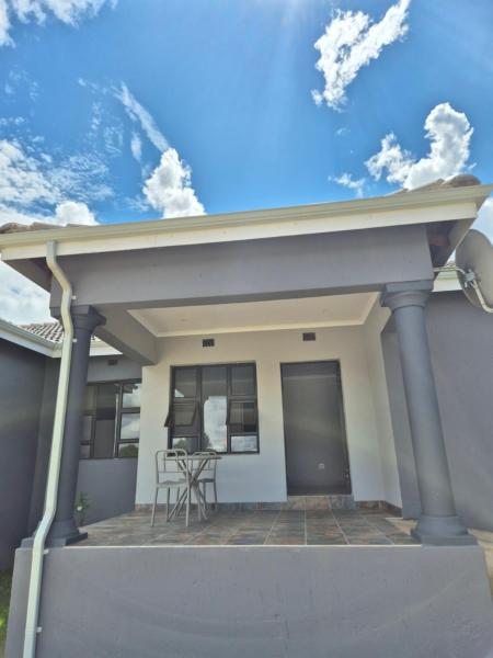 Nest On Main - Kokstad