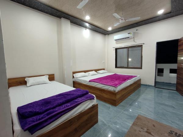 Hotel Shree Anantam - Ujjain