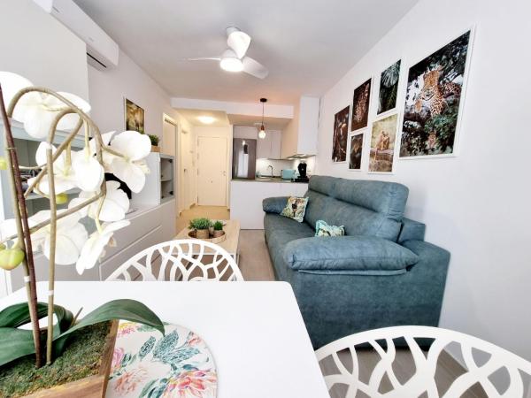 Modern And Cozy Apartment Just Steps From Los Locos Beach - Torrevieja