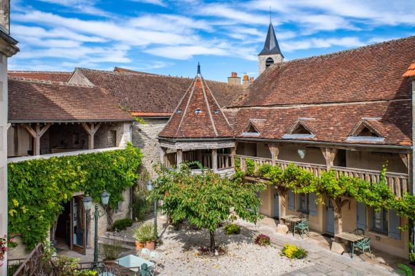 Hôtel De La Beursaudiere - Yonne